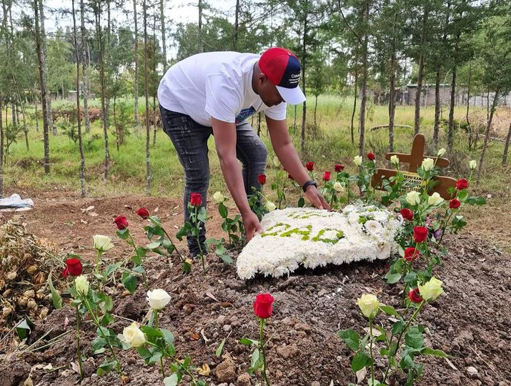 Kiengei Pays Tribute to His Late Dad, Visits His Grave And Emotionally ...