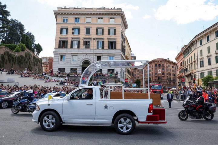The Custom-Designed White Pickup That Carried Pope Francis Body Through ...
