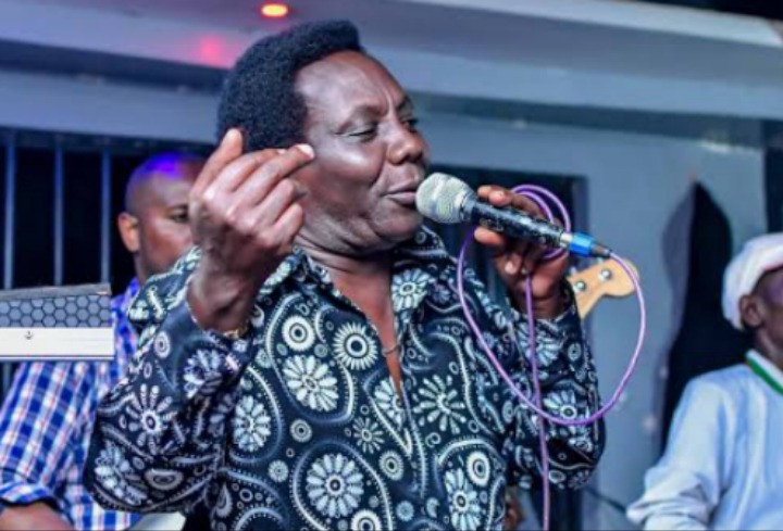 Why Popular Musician Kariuki Wa Kiarutara Are Fighting With His Sons ...